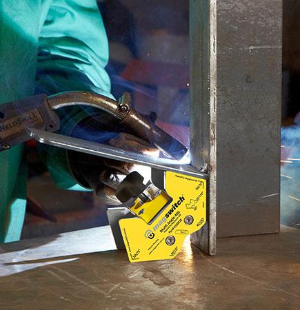 8100438 - LOCK 8 Equipment